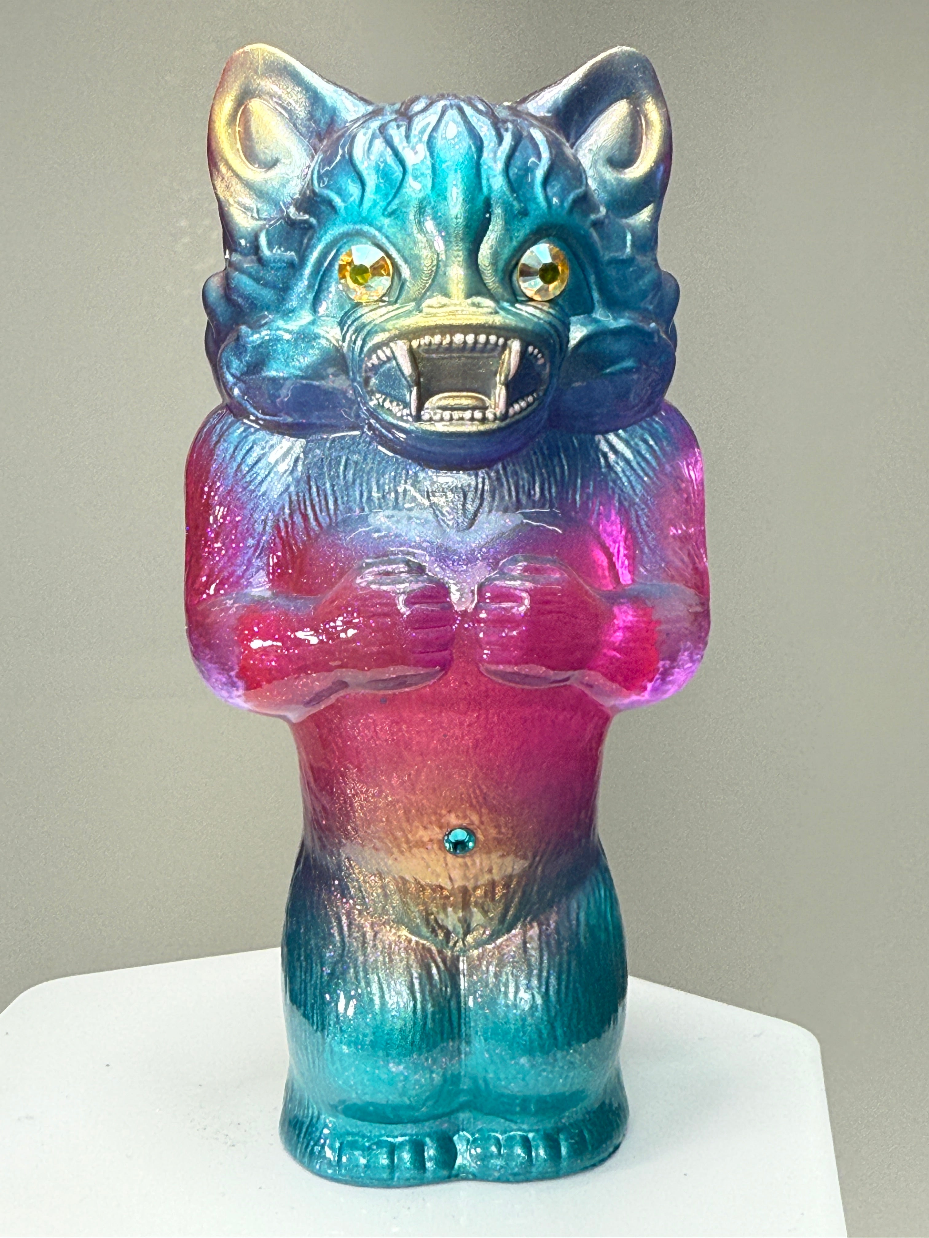 Ape Disguised as a Cat: Magic Show – Zimot