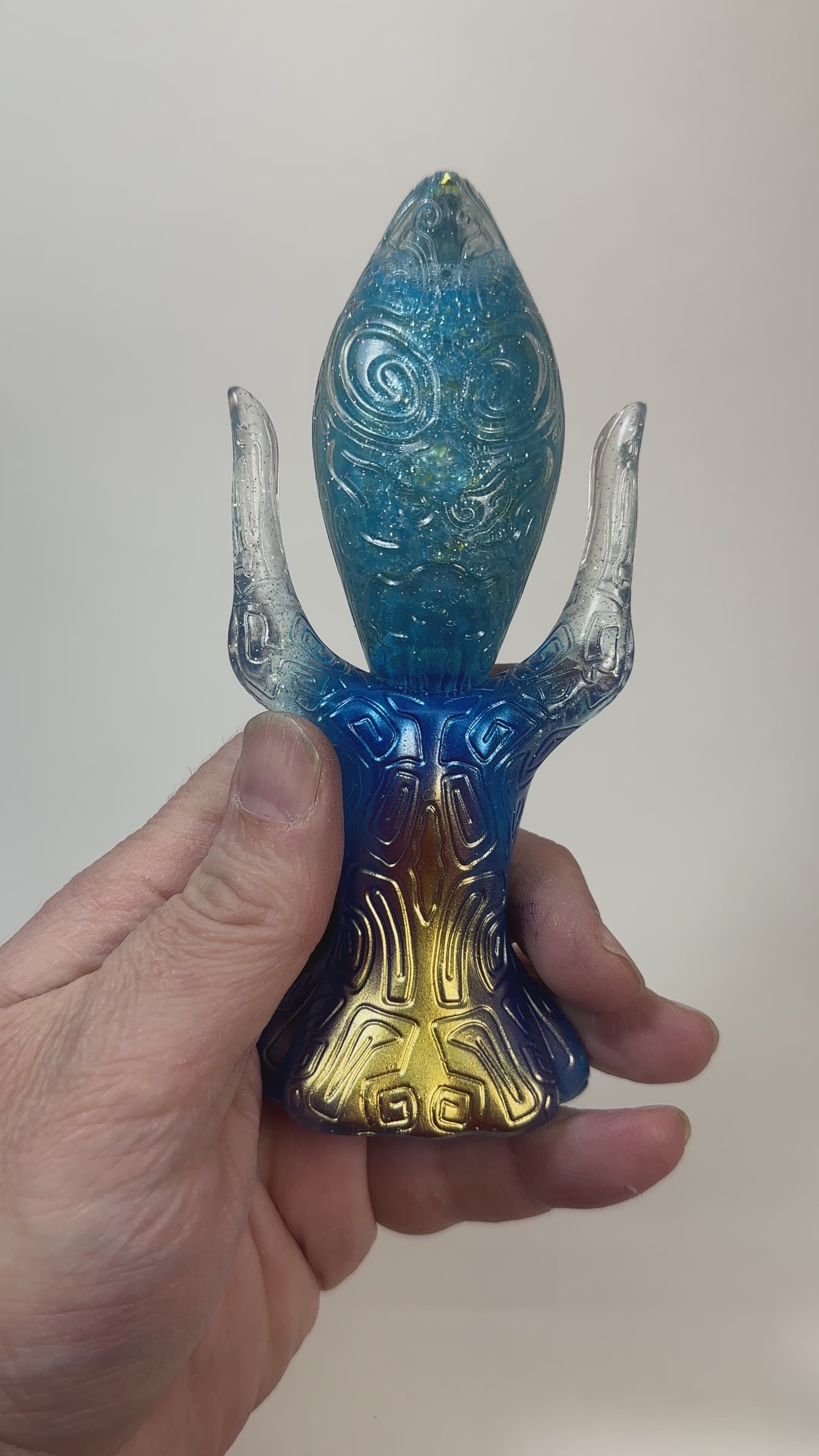 Electric Ghost: Liquid Core Blue/Gold (glow in the dark) – Zimot