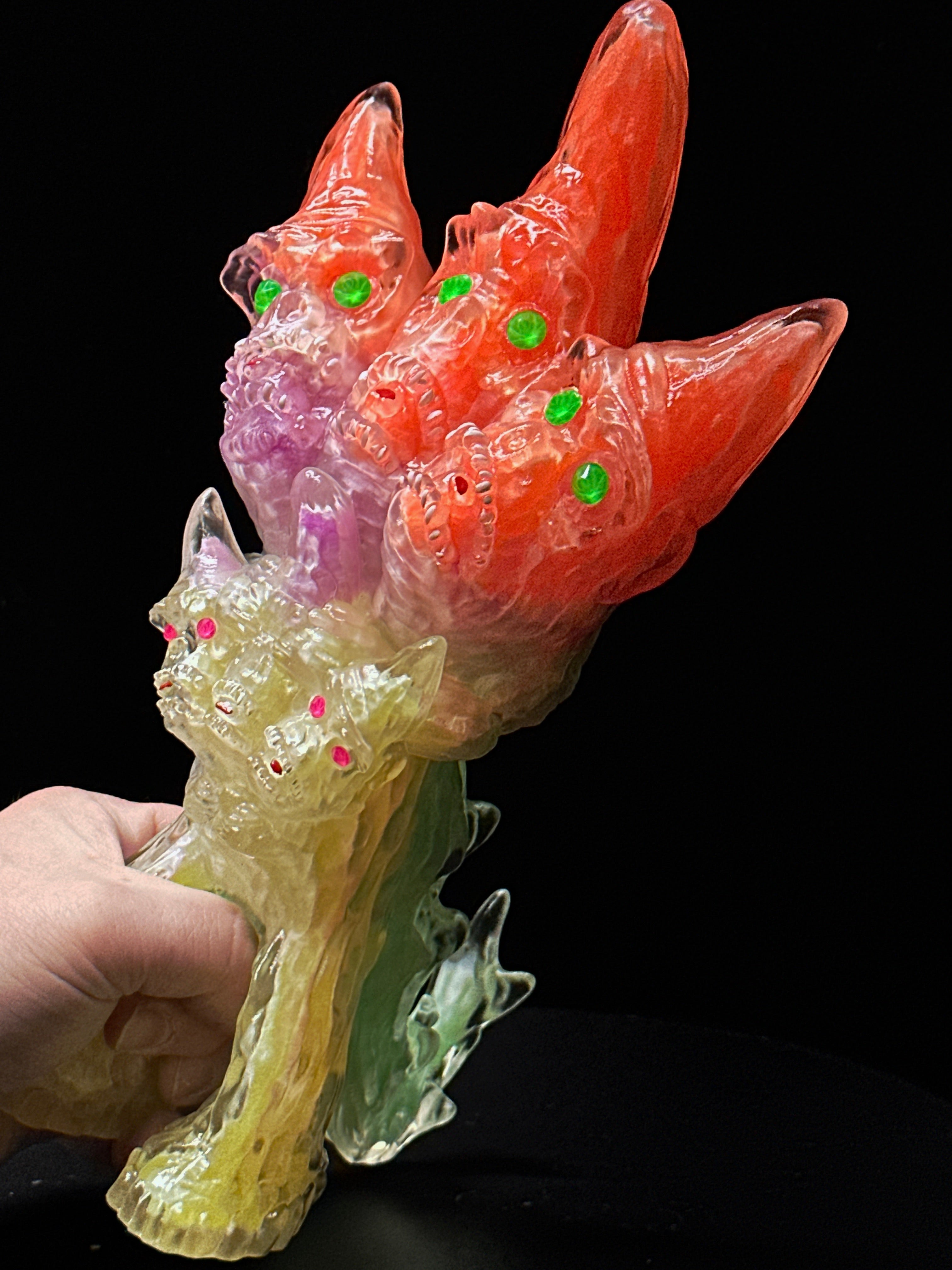 Moon Monster Number 666: XXL X-Ray Glow – Zimot